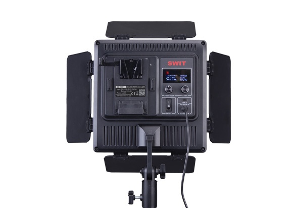 40W Ultra Portable Bi-color Panel Light-On-location-SWIT Global Website